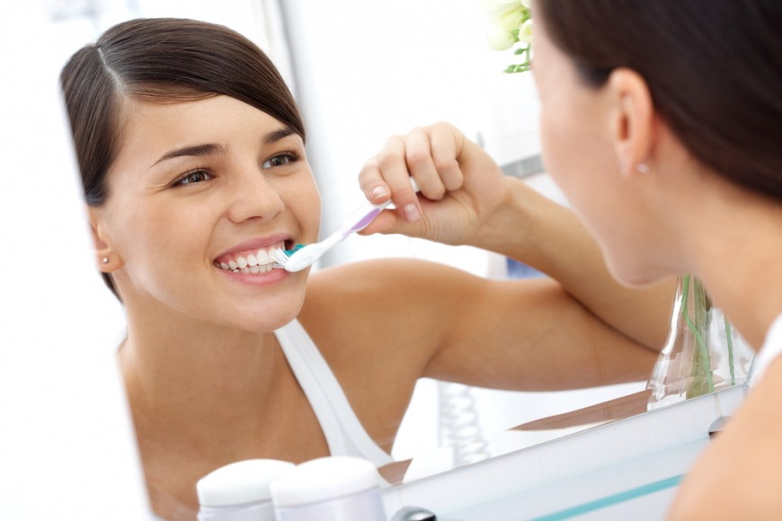 Why is it important to keep your teeth clean and bright - Health Care ...