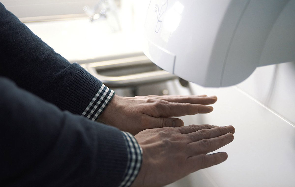 Commercial Washroom Essentials and Tips for Improving Its Hygiene ...